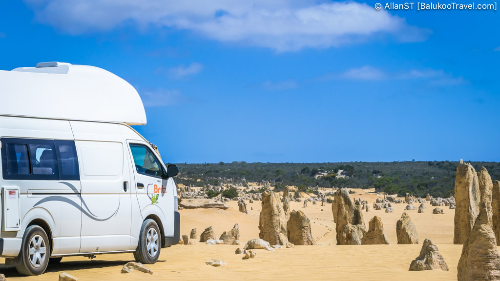 The Pinnacles, Lancelin Sand Dunes and Hutt Lagoon Pink Lake (Western ...